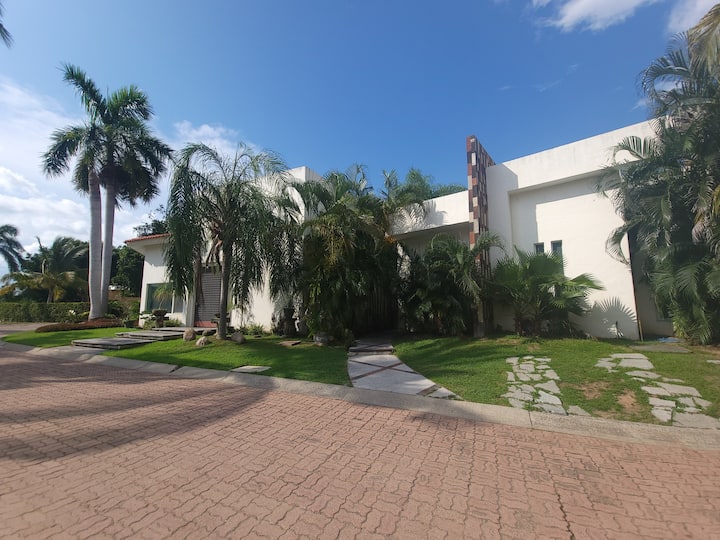 13 Habitaciones| 3 Villas Albatros Marina Vallarta - Puerto Vallarta