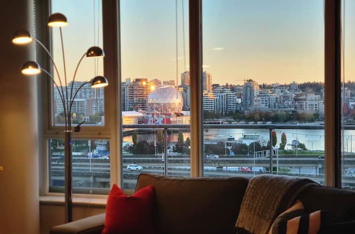 Downtown 1br W/ Pool, Gym, Sauna, + Parking Avail. - Vancouver