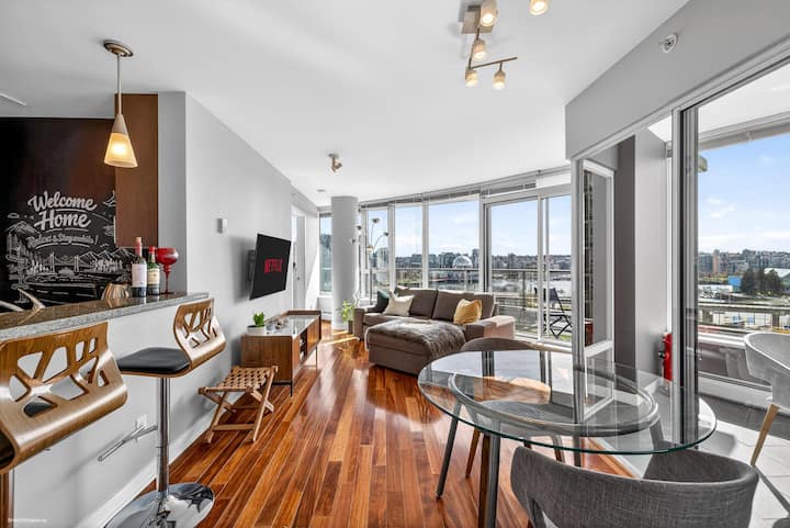 Downtown Vancouver 1br | Pool, Gym & Free Parking - Vancouver