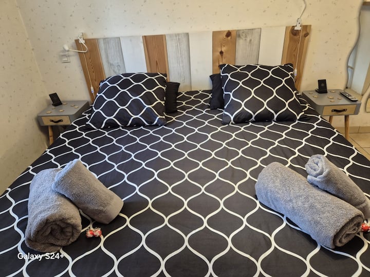 Petit Studio Cosy à 10mn De La Frontière Suisse - Douvaine