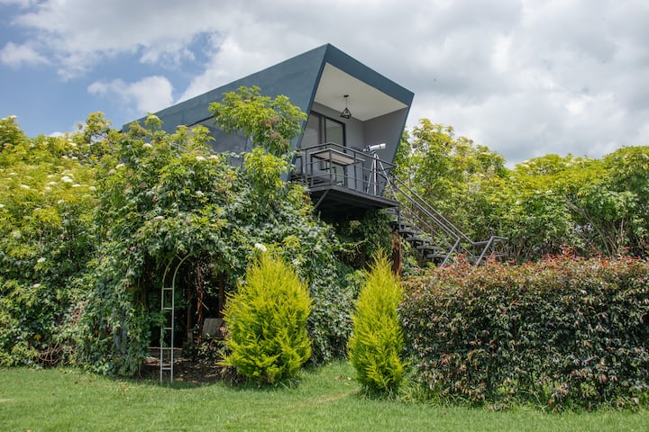 Luxury Treehouse: Private Hot Tub & Breakfast - El Rosal