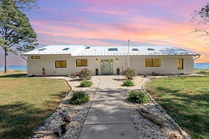 The Haven On The Chesapeake Bay - Reedville, VA