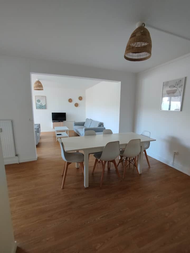 Vaste Et Lumineux Appartement - Roubaix