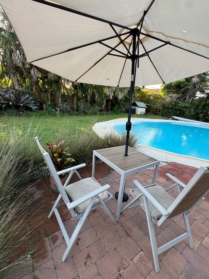 Modern Beach Guest Suite - Melbourne