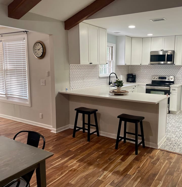 West Ashley Getaway - Charleston, SC