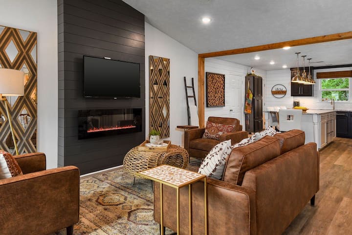 Creekside Place | Great Vibes | Convenient Area - Harrison, AR