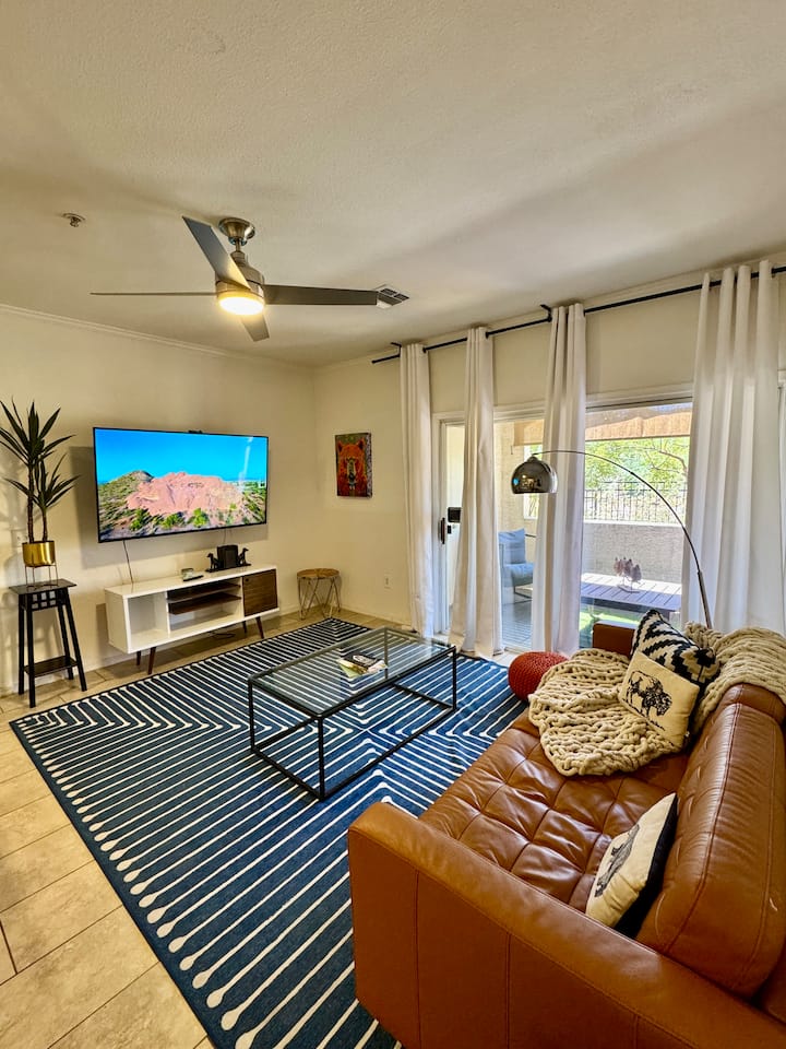 Papago Park Oasis  *Near Sky Harbor Intl. - Guadalupe, AZ