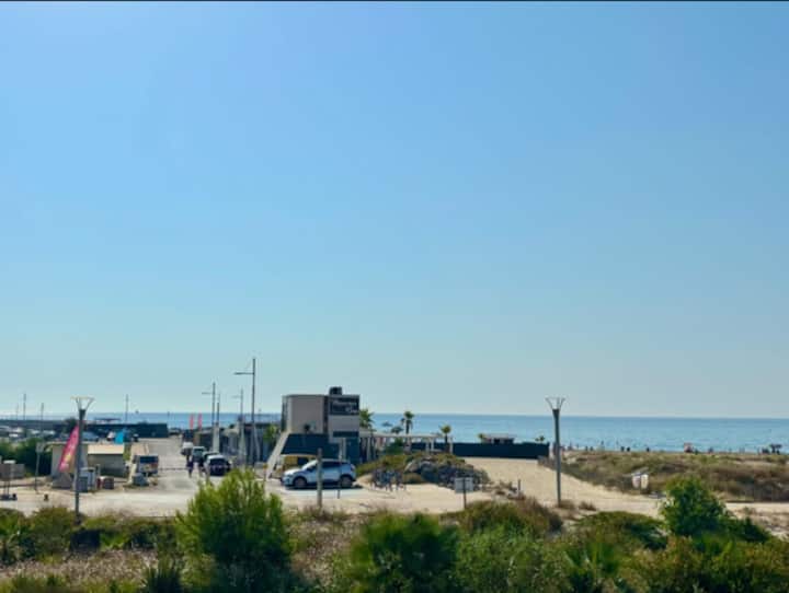 Marseillan Plage • Plage à Pied • Parking Privé - Marseillan