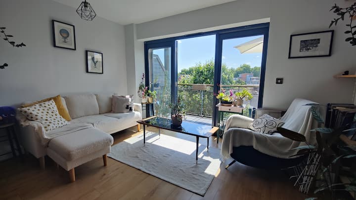 Sunny Charming Flat In Hackney - London, UK