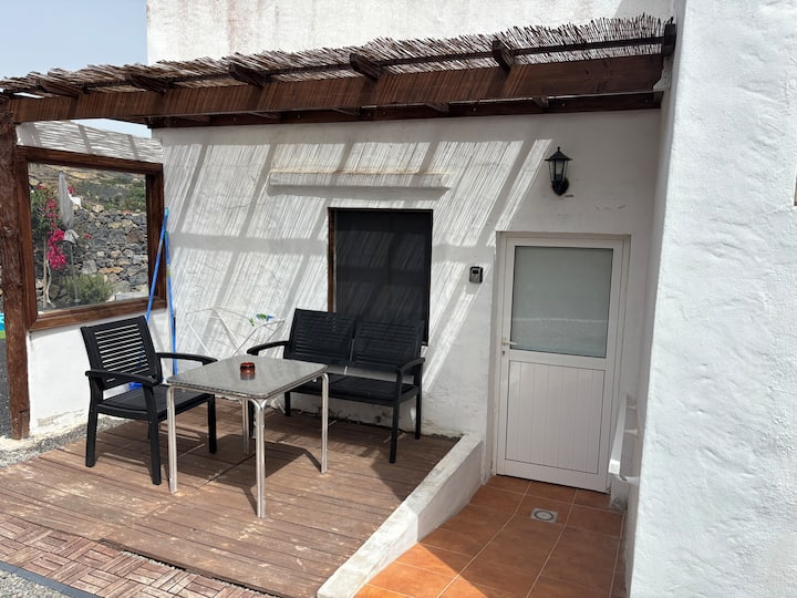 Cozy Independent Room - Graciosa