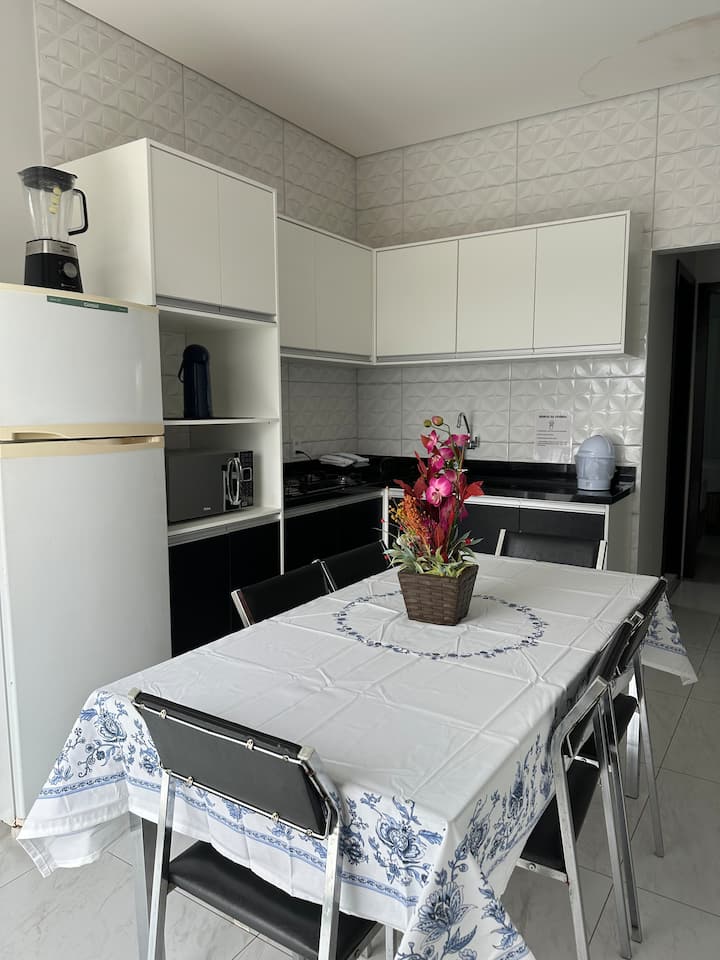 Apto Até 5 Pessoas. Reserva P/ 2 Usam Apto 1 Qto - Sinop