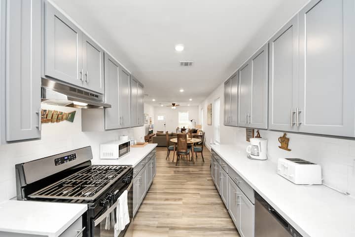 Houston-central-hobby-uh-nrg-3bd2bh- - アメリカ ヒューストン