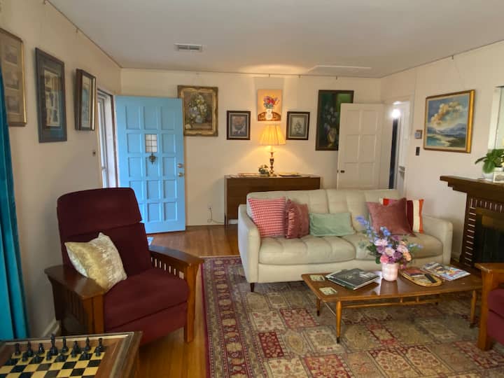 3 Bdrm 1 Bath-near Tulsa Fairgrounds, Tu, Route 66 - Tulsa, OK