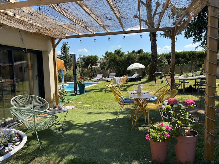 Cottage Climatisé Et Petit Cottage Cosy + Piscine - Orléans