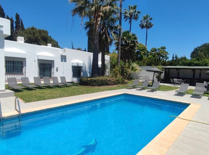 Big Group 10 Bedroom Marbella Villa At Great Price - Monda