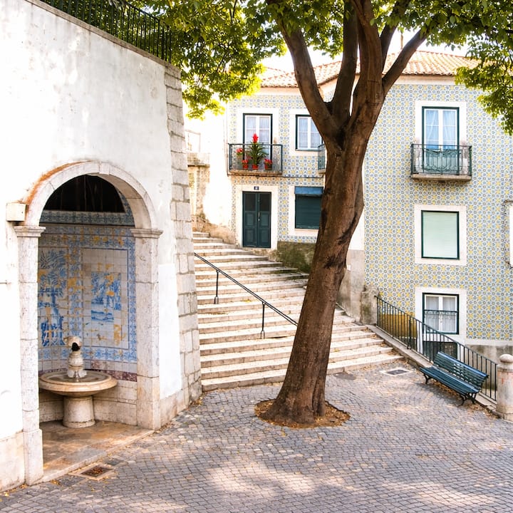 Estevao C - Duplex 2 Bedrooms - 2 Bathrooms - Tage View - Alfama Heart - Portugal