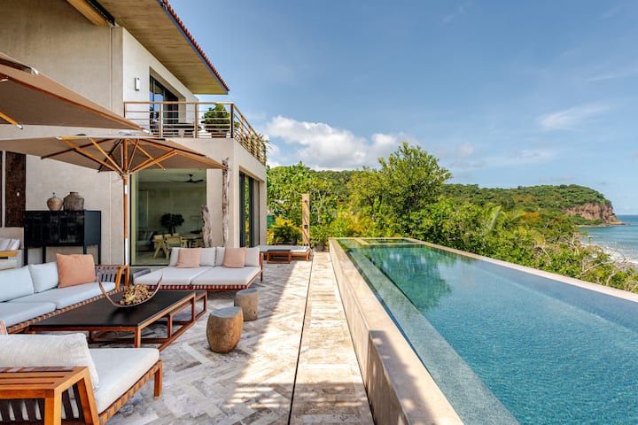 Luxury Beachfront Villa W/ Butler, Gym & Chef - Punta Mita