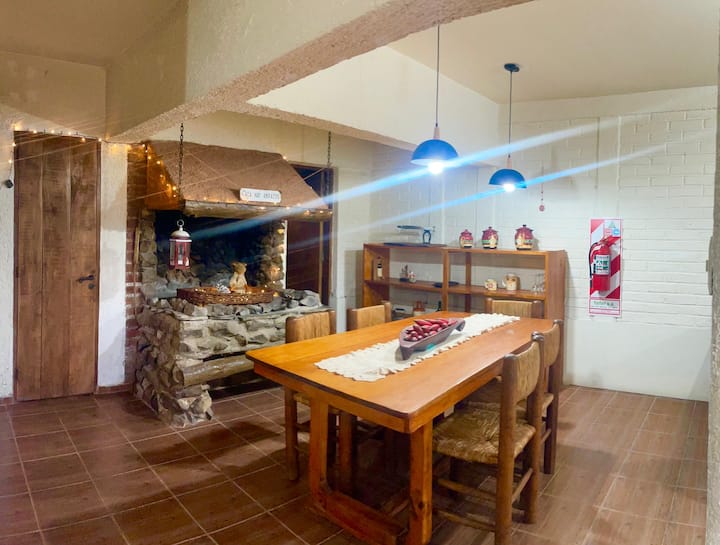 Cabañas Desiderata (Cap. 7 Personas) 
Tunuyán - Tunuyán