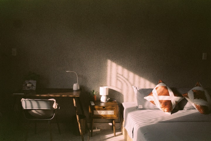 Pristine Home, Small Cozy Room, Vegan Host, Dist 1 - ホーチミン