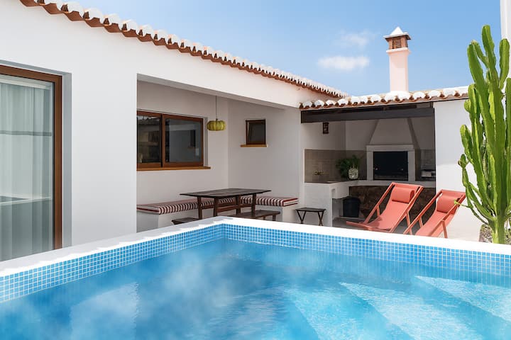 The Traditional Home: Heated Pool, Bbq, Fireplace - Odeceixe