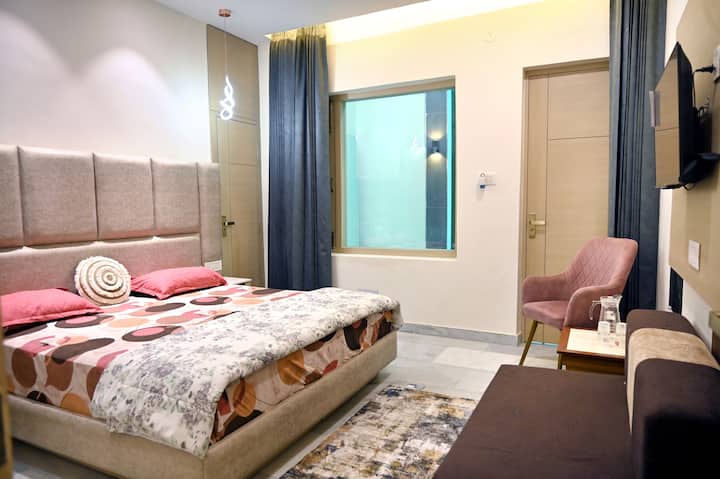 Ista Inn - 2 Bedroom - Amritsar