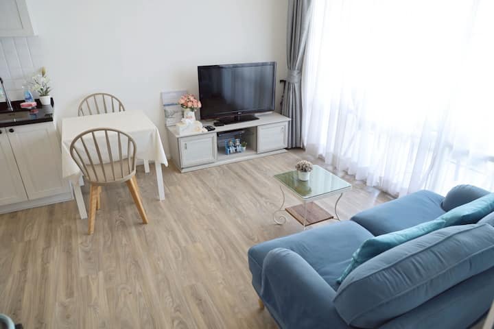 Cozy Beach-cottage Style Apartment In Hua Hin - Hua Hin