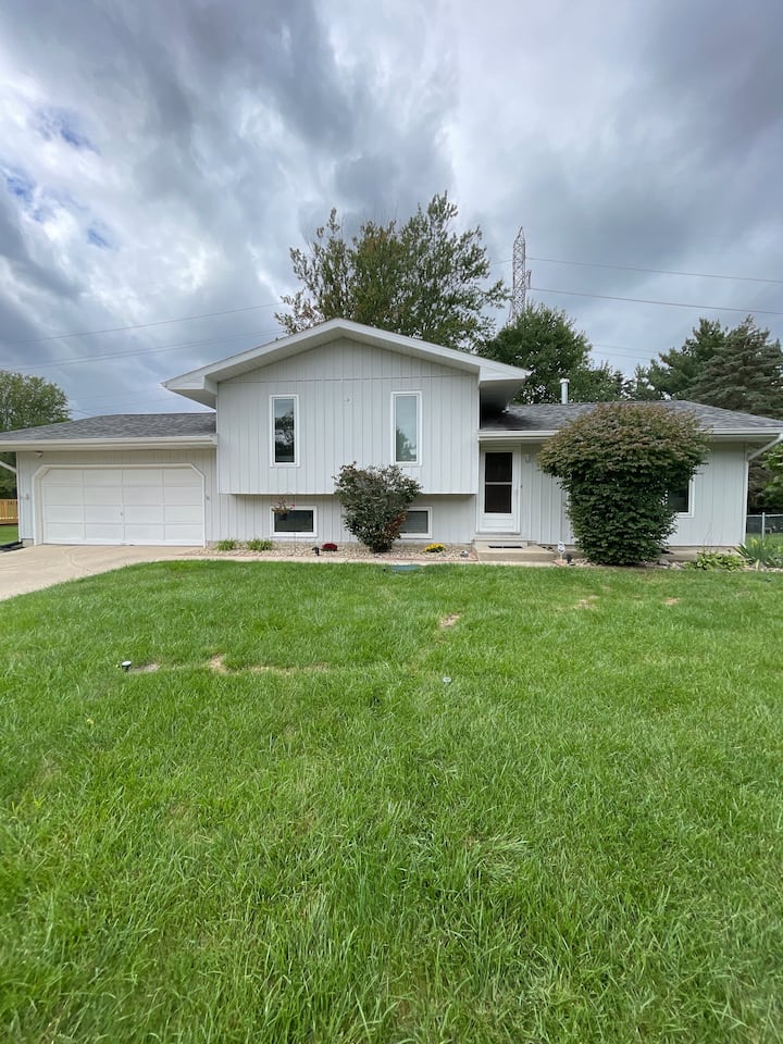 Notre Dame Football Getaway. - Potato Creek State Park, North Liberty