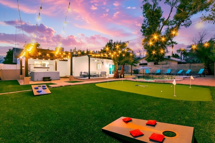 Arcadia Oasis | Heated Pool & Near Old Town - Phoenix, AZ