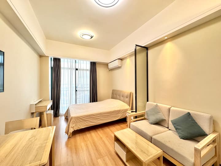 Modern Condo W/ Pool & Gym - 10th Floor - Vientiane