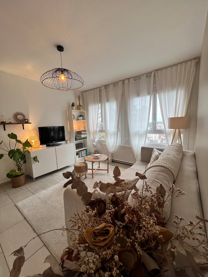 Le Bellevue - Dijon - Gare & Jardin Darcy - Dijon