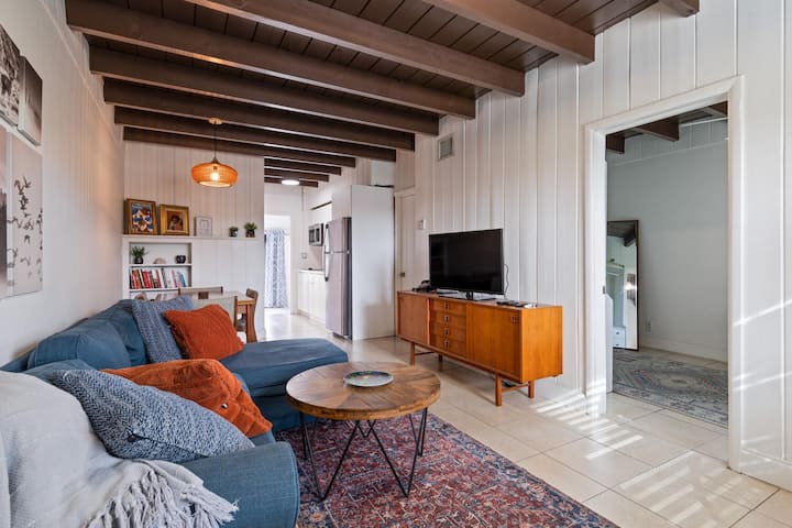 Charming And Cozy Homestead Bungalow 2 - Homestead, FL