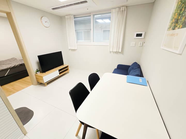 Superb House Close By Subway And Hongdae #2 - Seoul