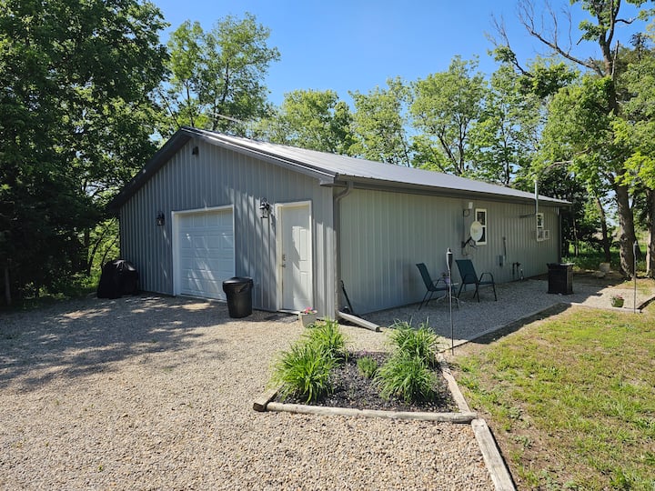 Country Guest House/mancave - Milford State Park, Milford