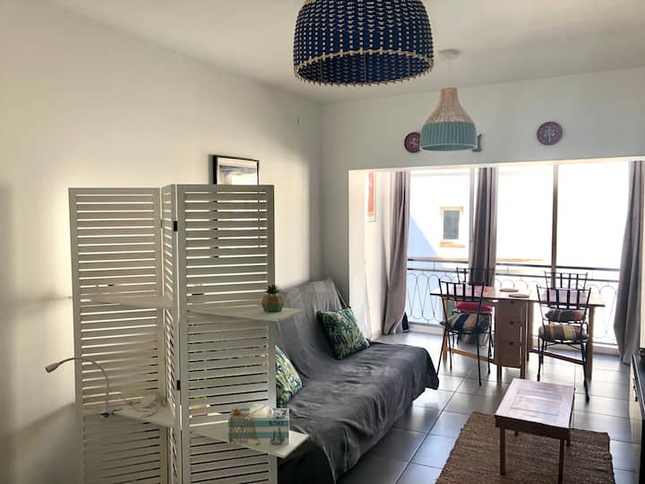 Roses Joli Studio Avec Parking Idéalement Situé ! - Cadaqués