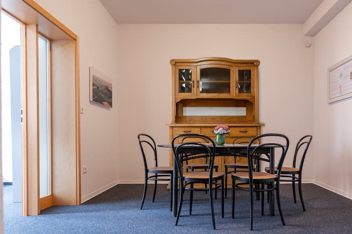 Großzügige 4-raum Wohnung Mit 3 Schlafzimmer - Warburg