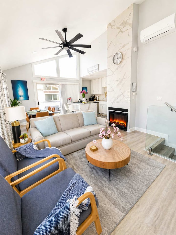 Tranquil Lotus- 1min Walk To Beach, Surf Central! - Huntington Beach, CA