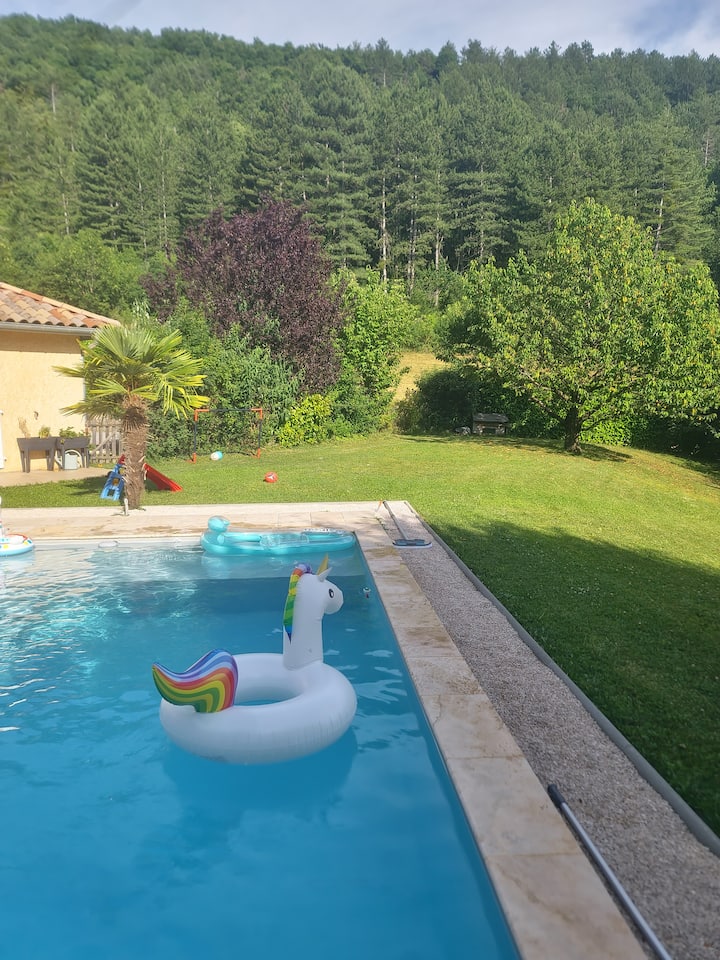 Magnifique Maison Calme Avec Piscine Chauffée - Gap