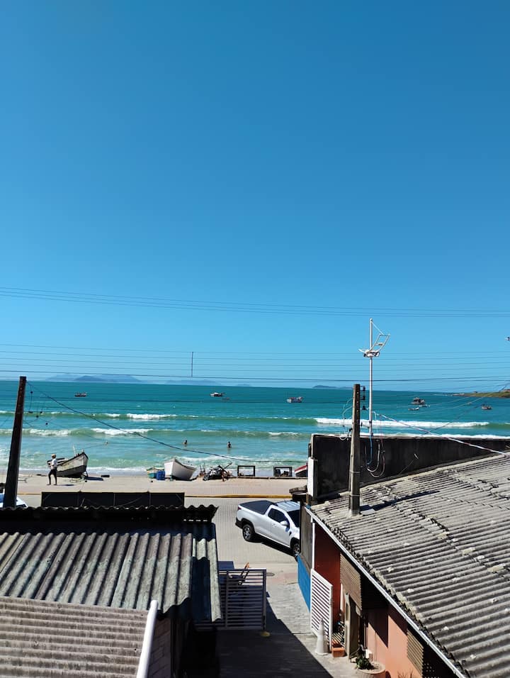 Casa Na Praia Central De Garopaba. Pé Na Areia - Garopaba