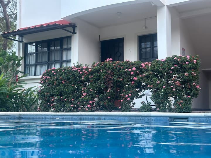 (1) Beautiful 2 Bedroom Condo, Steps To The Beach - Playa Hermosa