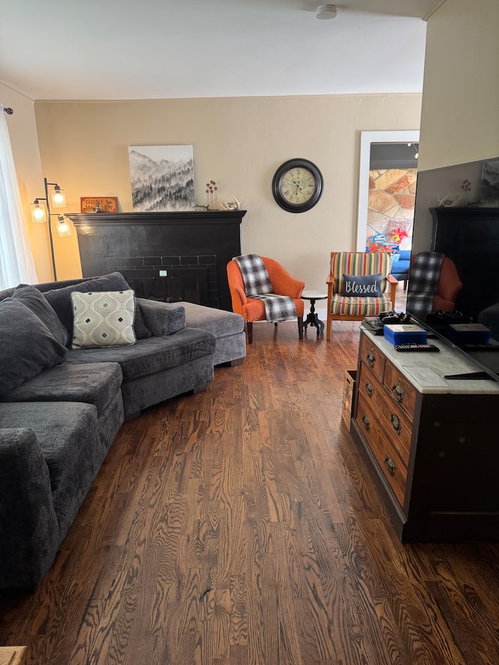 The Lodge-lots Of Fun/lots Of Relaxation - Ponca City, OK