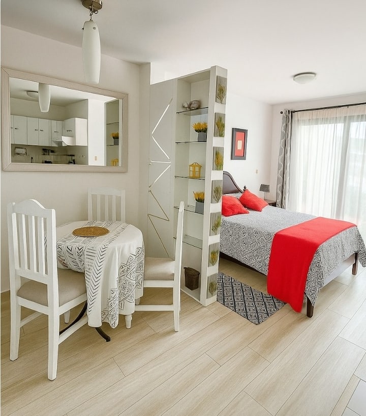 Ecu911 Area, Botanical Garden, Monte Sinaí, Uda - Cuenca