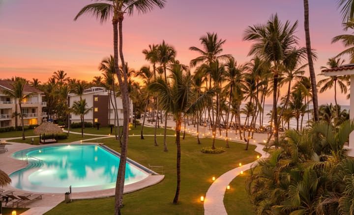 Luxury Oceanfront | Modern 3br With Jacuzzi - Punta Cana