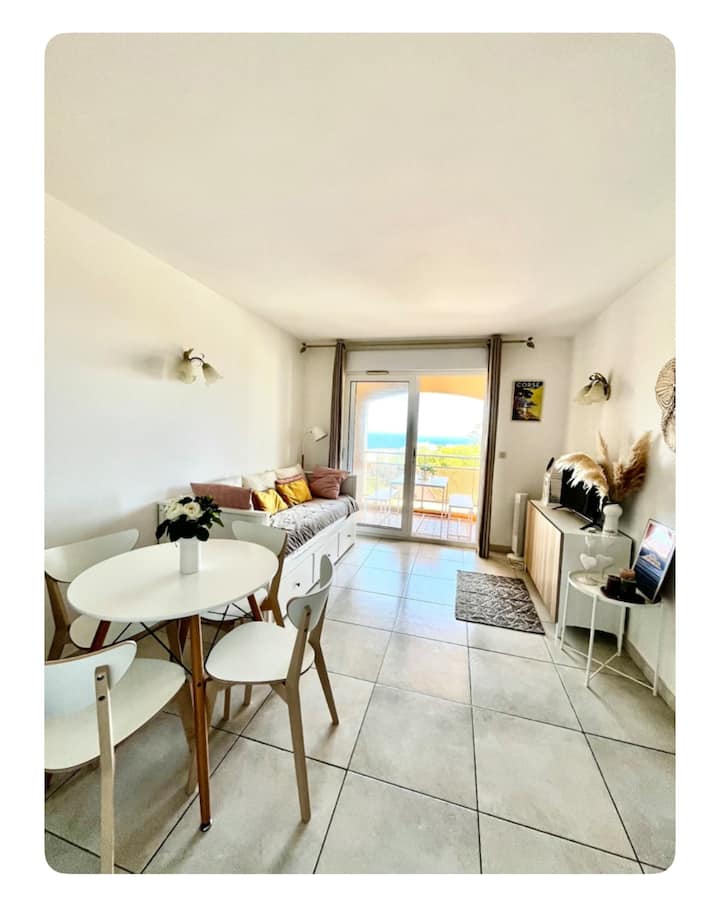 Appartement Terrasse Vue Mer Monticello ÎLe Rousse - L'Île-Rousse