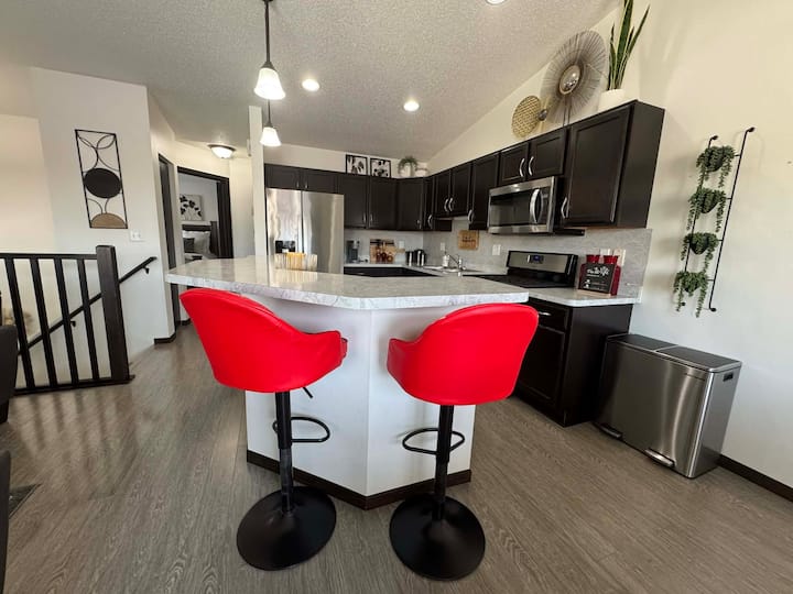 Stylish West Fargo Stay Just Off I94 - Fargodome