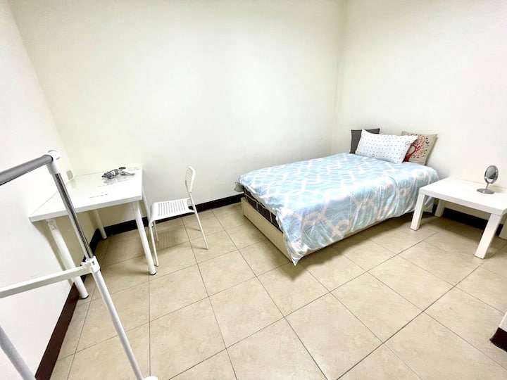 舒適雅房-600m 板橋車站 - Taipei