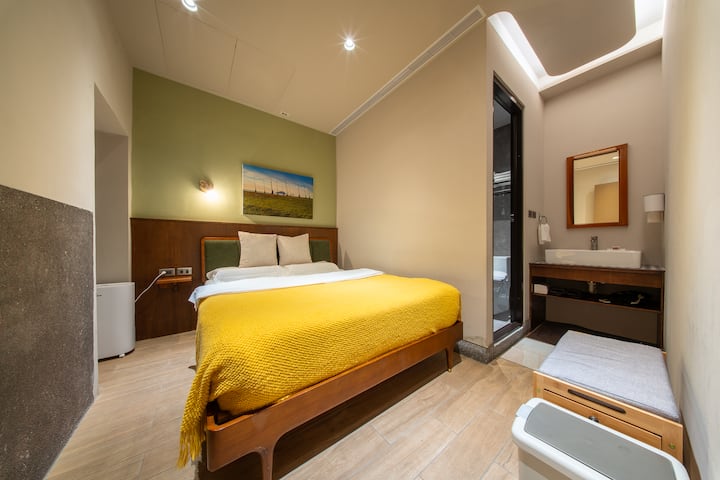 4-2 Downtown Keelung Night Market (Min 30 Days) - 仁愛區