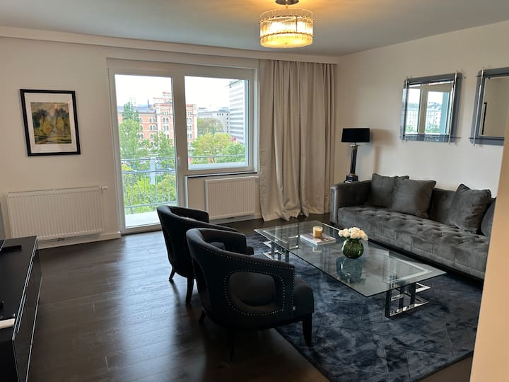Brand New, Luxurious, Central Location, Views - Wien