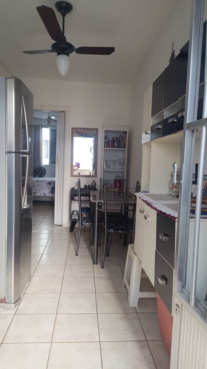 Kitnet Aconchegante
Guilhermina - Praia Grande - Praia Grande