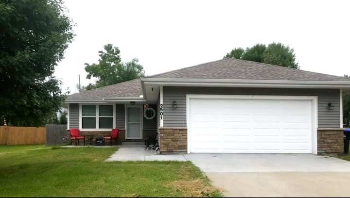 The Maxfield House - Topeka, KS