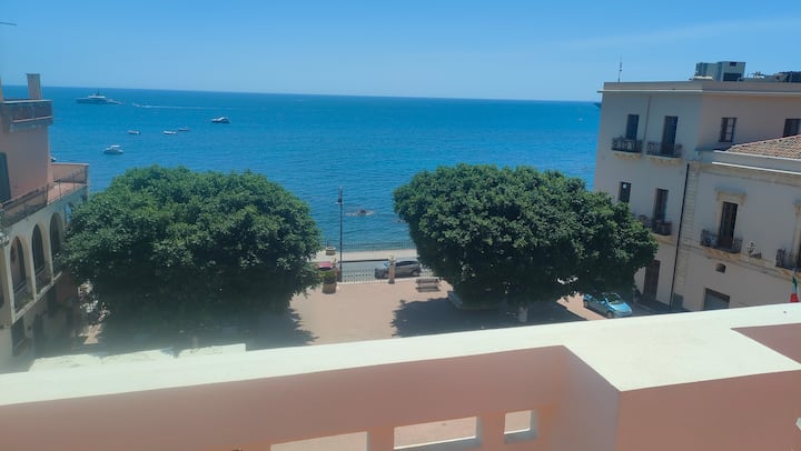 Casa Vacanze Corso Umberto - Naxos